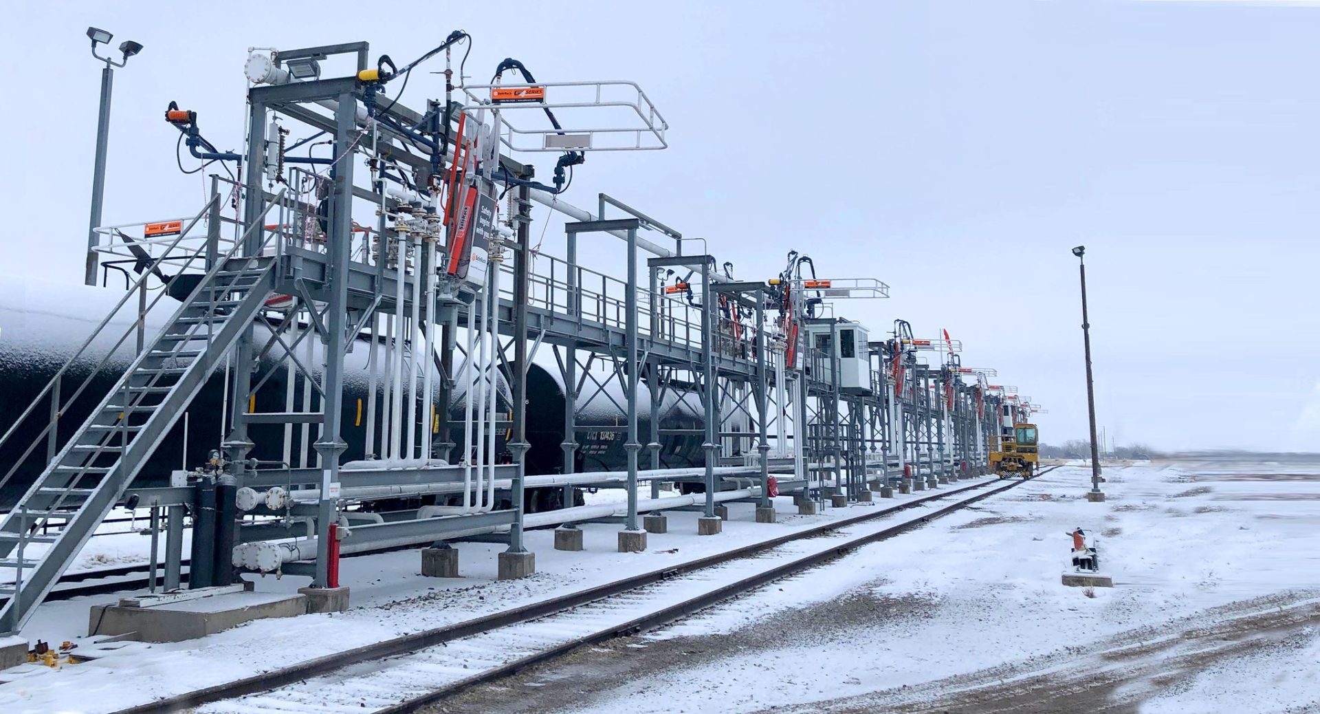 Loading Racks: Single-Spot vs Multi-Spot Systems - Northern Platforms LTD